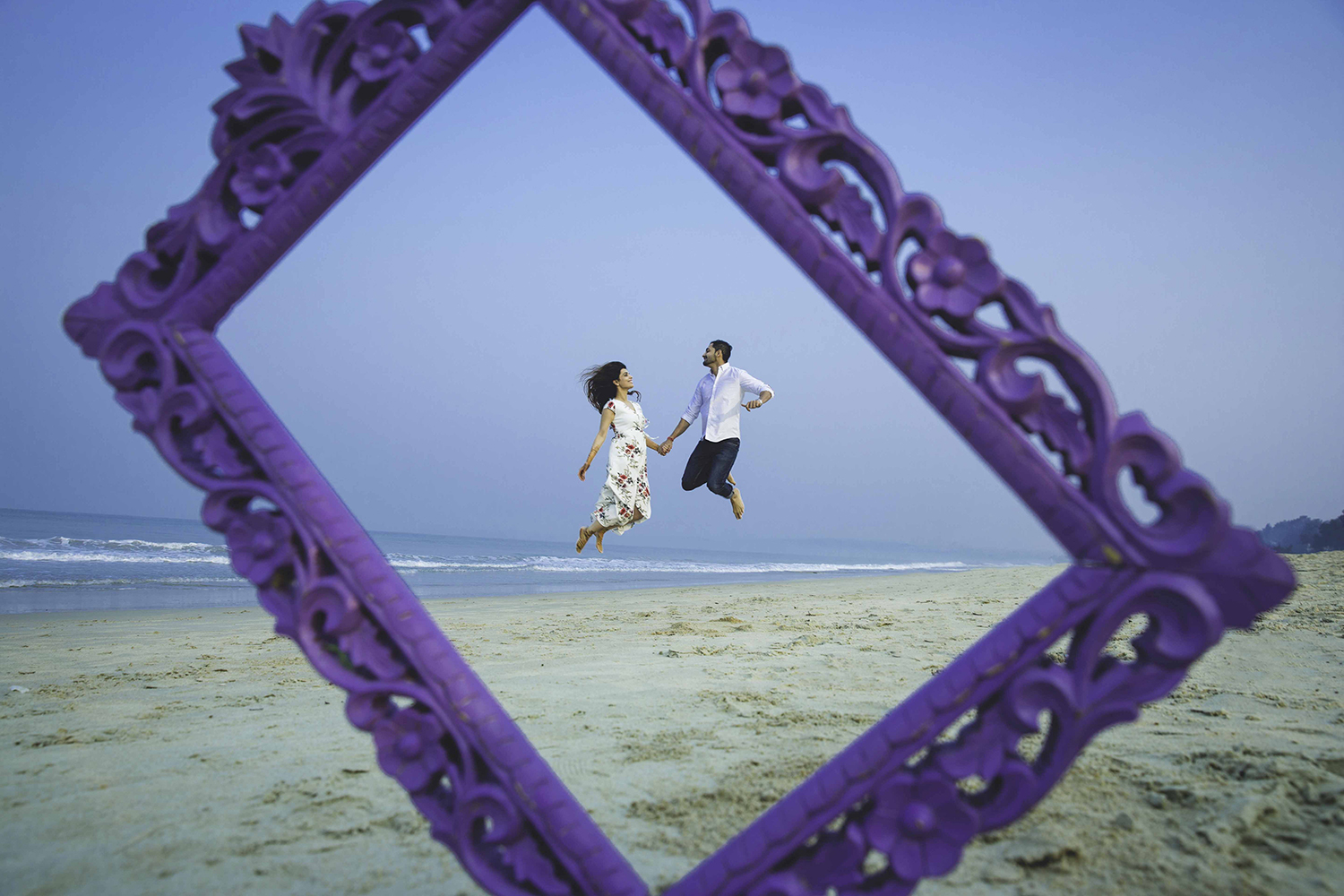 What are The Modern Trends in Pre-Wedding Shoots? - Happy Wedding App