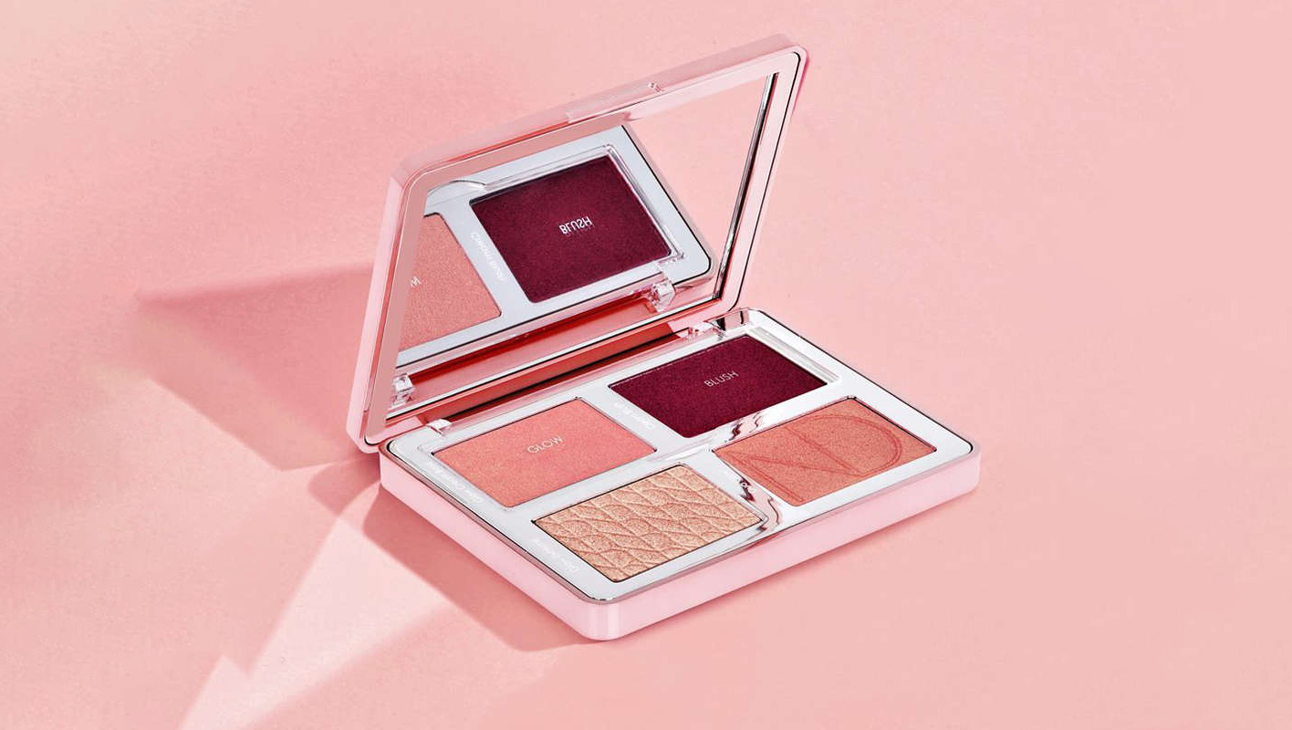 21 Essential Makeup Items must have in Bridal Makeup Kit | Makeup Products