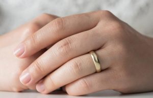 How to Keep Wedding and Engagement Rings Together