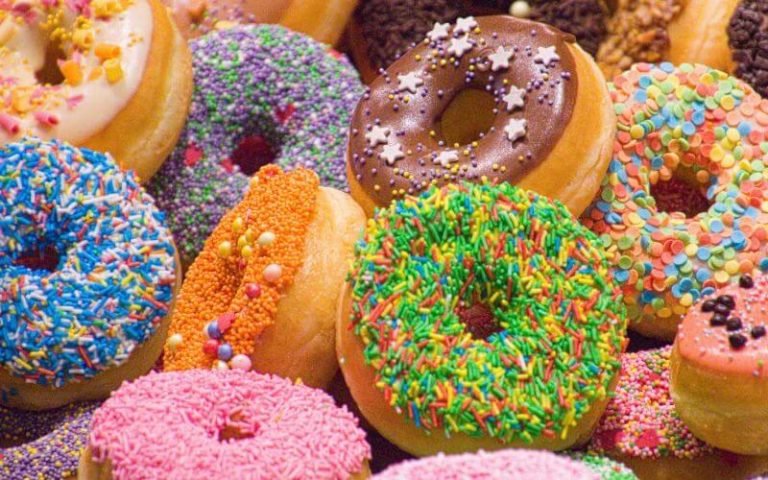 30 Midnight Snack Ideas: Late-Night Food for Your Wedding Guests