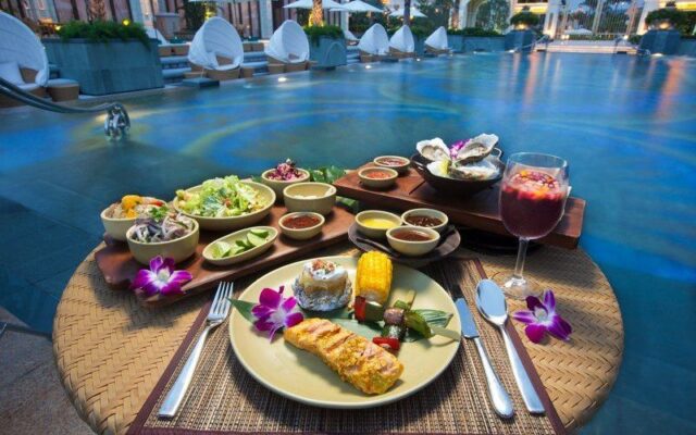 10+ Super Ideas Throw Pool Party at Destination Wedding