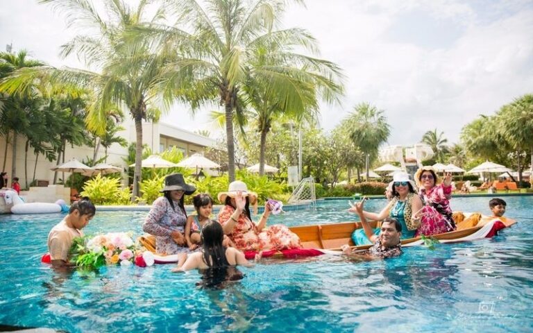 10+ Super Ideas Throw Pool Party at Destination Wedding