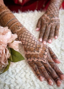80+ Stunning Arabic Mehndi Designs From Unique to Simple