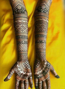 80+ Stunning Arabic Mehndi Designs From Unique to Simple